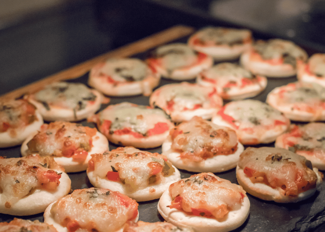 Delicious Mini Taco Pizza